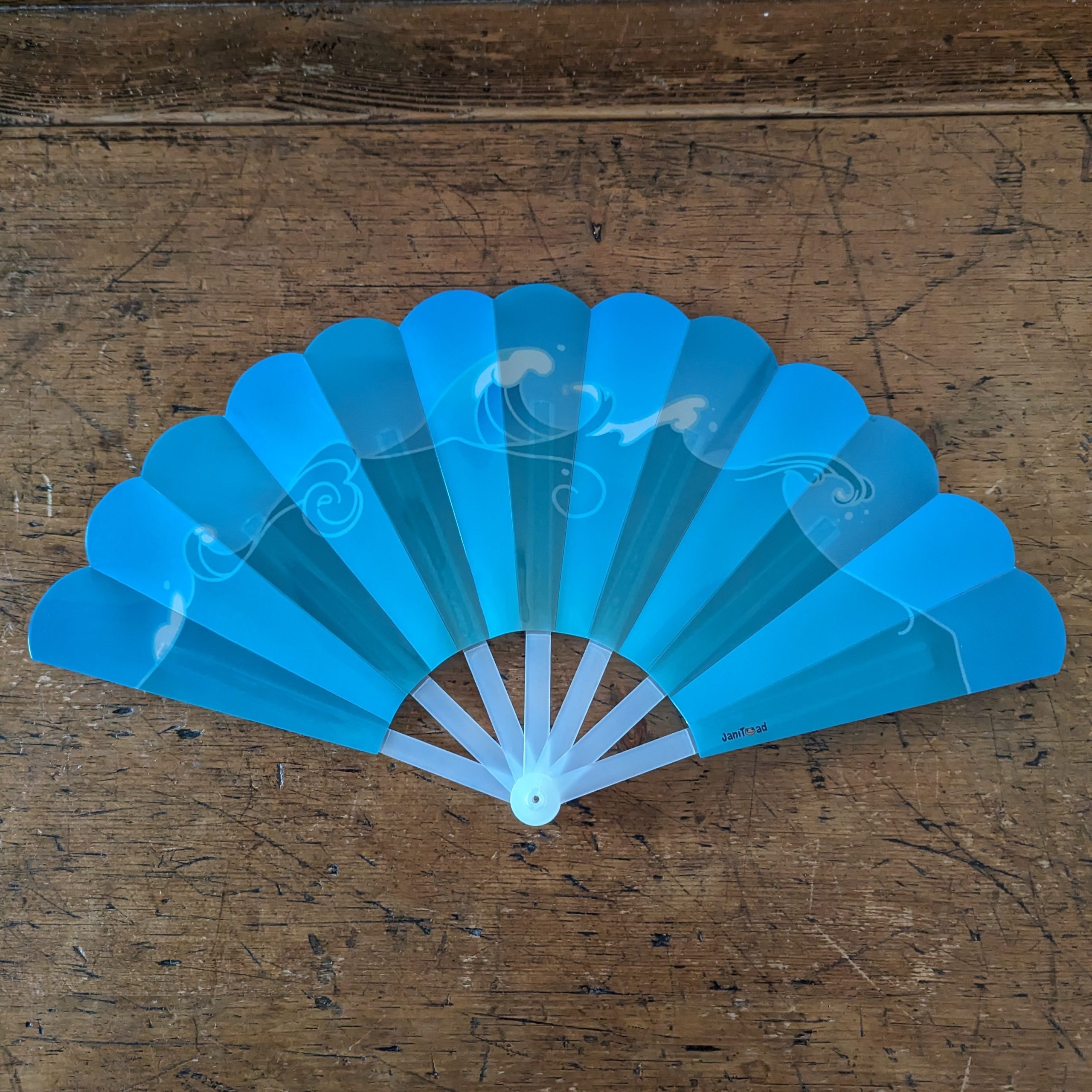 Ocean Waves Folding Fan - Janitoad